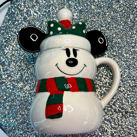 Rae Dunn | Dining | Disney New Minnie Mouse Snowman Mug With Topper ...